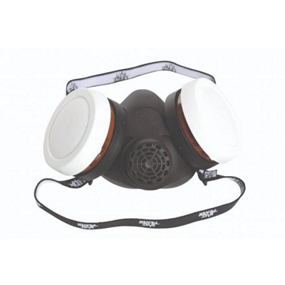 Half Mask, Fitted With 2 x A1P2 Cartridge Filter | DIY at B&Q