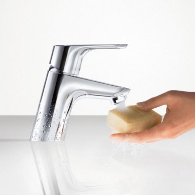 Hansgrohe Focus 70 Basin Mixer Tap with pop up waste