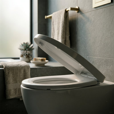 Harbour Housewares Square Soft Close Toilet Seat - White