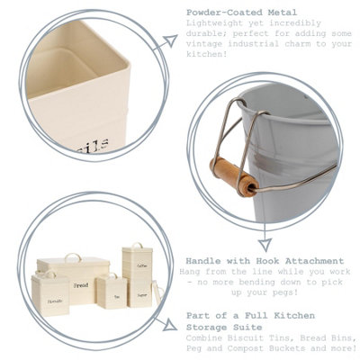 Harbour Housewares Vintage Metal Clothes Peg Bucket - Cream