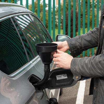 Hardys Plastic Funnel - Large Nozzle Funnel with Integrated Mesh and ...