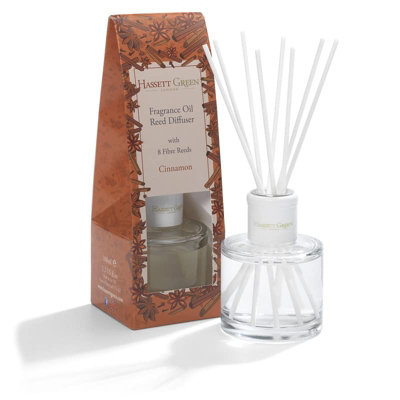 Hassett Green London - Cinnamon - Fragrance Oil Reed Diffuser - 100ml Glass Bottle with 8 Fibre ...