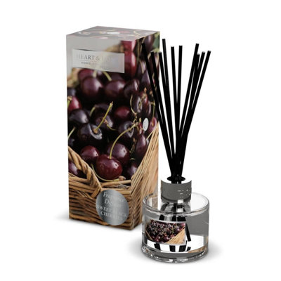 Heart and Home Sweet Black Cherries Reed Diffuser - 70ml - Up to 12 ...