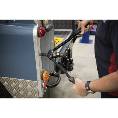 Heavy Duty Adjustable Long Arm Riveter for Rivet Nuts - 410mm Reach Tool