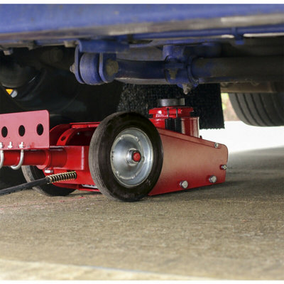 Heavy-Duty Air Operated Trolley Jack with 20 Tonne Capacity and 548mm ...