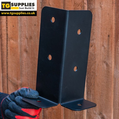 Heavy Duty Black Pergola Bolt Down Post Support - Wooden Post Corner ...