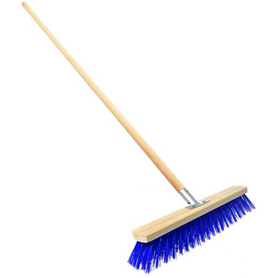 Heavy Duty Garden Broom with Handle, Outdoor for Wet & Dry Surfaces, 12 ...