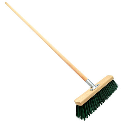 Heavy Duty Garden Broom with Handle, Outdoor for Wet & Dry Surfaces, 20 ...