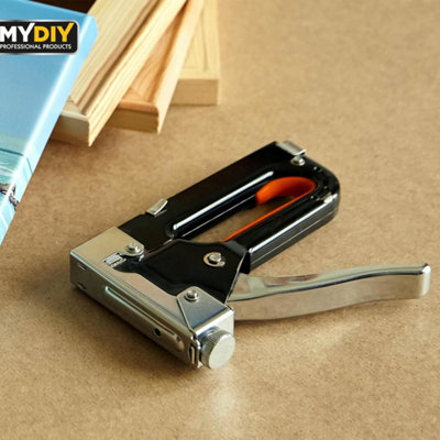 Heavy Duty Staple Stapler Gun for Fabric Furniture Upholstery with 500 ...
