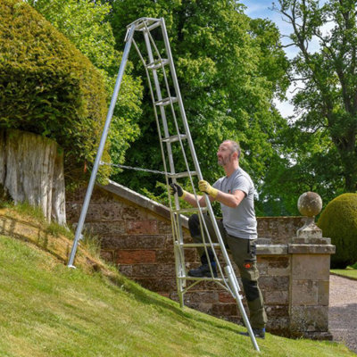 Hendon 3 Leg Adjustable Tripod Ladder 10ft