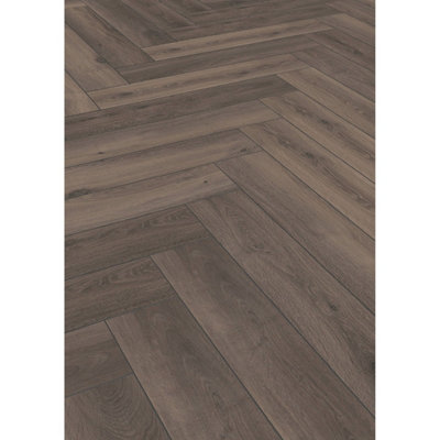 Herringbone Ferrara Oak D3860 Brown Wood Effect Click Laminate Flooring ...