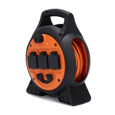 Shop Hi-Gear Mobile Mains Roller Power Unit with 3 UK 3 Pin Sockets & 2 ...
