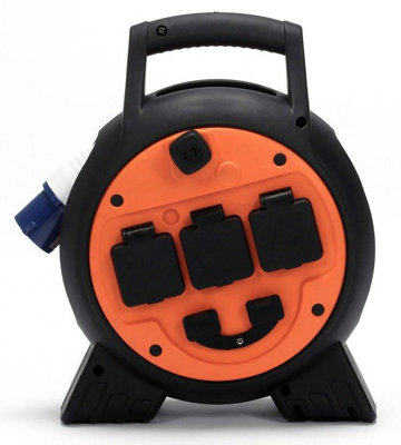 Hi-Gear Mobile Mains Roller Power Unit with 3 UK 3 Pin Sockets & 2 USB ...