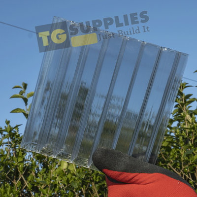 High Impact AntiFog 25mm Clear Polycarbonate Roofing Sheet SkyPlex - UV ...