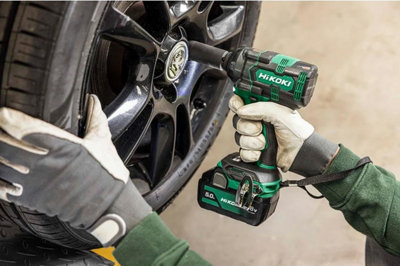 Hikoki impact wrench 18v store