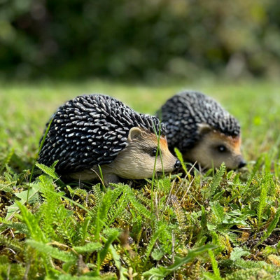 Hoglet Baby Hedgehog Resin Garden Ornament (Set of 2)