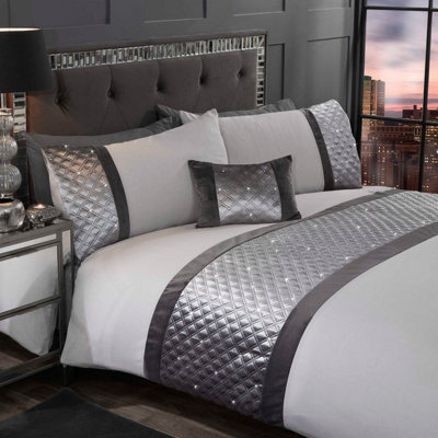 Hollywood Boudoir Cover Silver