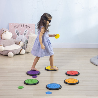 HOMCOM 12-Piece Kids Textured Sensory Pads, Sensory Discs, for 3-8 ...