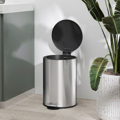 HOMCOM 20L Kitchen Pedal Bin, Stainless Steel Bin with Soft-close Lid ...