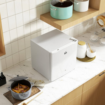 HOMCOM 46L Counter Top Fridge Mini Fridge with Lock Chiller Box Cream White
