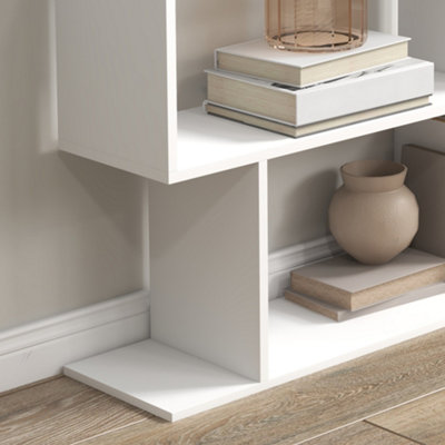 HOMCOM 6-Tier Wooden Modern S-Shaped Shelf Storage Unit Home Office White