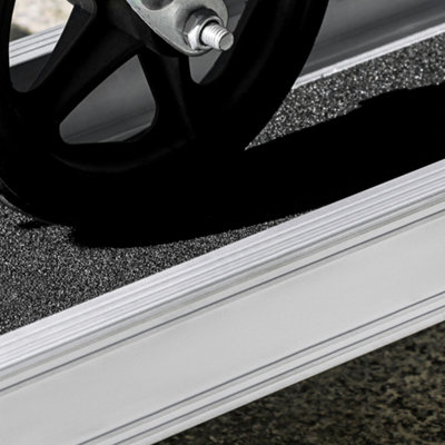 HOMCOM Aluminium Telescopic Wheelchair Ramps, 122cm, 270kg, Folding Ramp