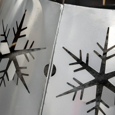 HOMCOM Christmas Tree Base Cover with Hollow Snowflake Patterns Xmas ...