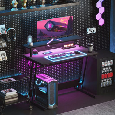 HOMCOM LED Gaming Desk with Power Outlets and Monitor Stand 100 x 60cm ...