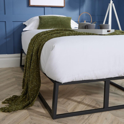 Home Source Metal 3ft Platform Bed