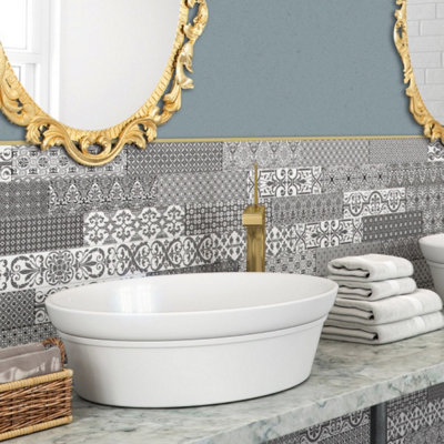 Homelux Brushed Gold Straight Edge Tile Trim for tiles up to 9mm ...