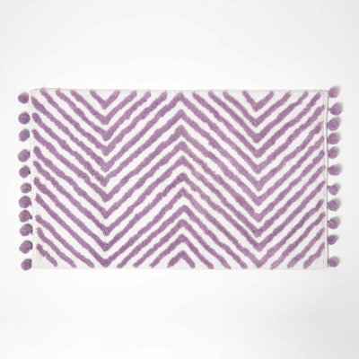 Homescapes Lilac Cotton Bath Mat Tufted Zig Zag with Pom Pom Edges 50 x ...