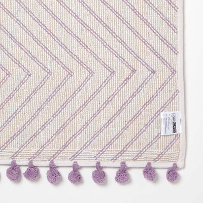 Homescapes Lilac Cotton Bath Mat Tufted Zig Zag with Pom Pom Edges 50 x ...