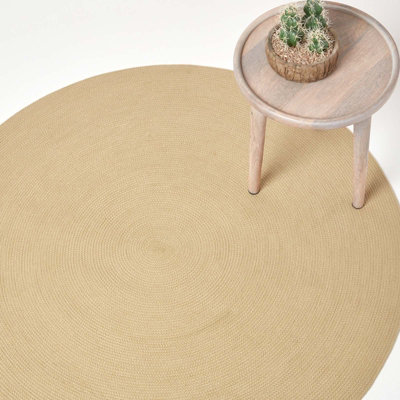 Homescapes Linen Handmade Woven Braided Round Rug, 120 cm | DIY at B&Q