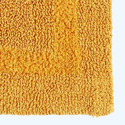 Homescapes Luxury Reversible Cotton Bath Mat Set - Mustard Yellow