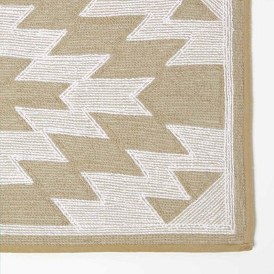 Homescapes Natural and White Bath Mat 100% Cotton Aztec Design, 50 x 80 cm