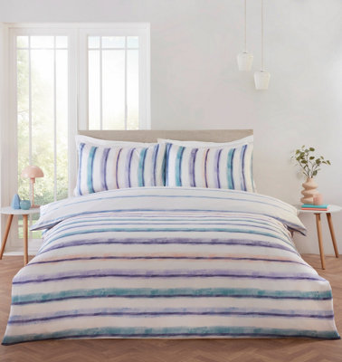 Horizon Stripped Polyester Reversible Duvet Cover Set with Pillowcase