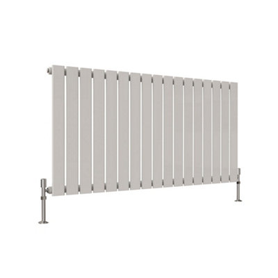 Horizontal White Single Flat Panel Radiator (H) 600 mm x (W) 1156 mm.