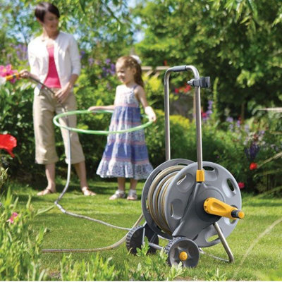 Hozelock 2434 Wheeled Floor Standing Hose Reel 30m Hose & Tap ...