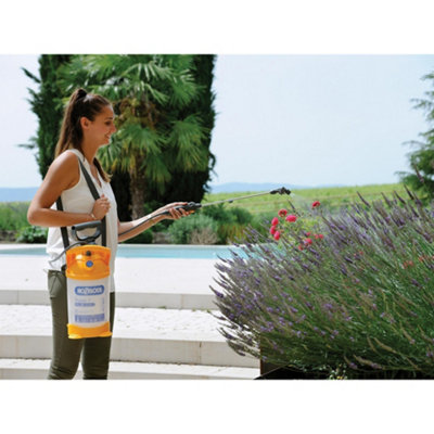 HOZELOCK PULSAR PLUS PRESSURE SPRAYER MULTI COLOUR (7 LITRE)