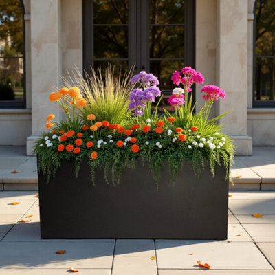 IDEALIST™ 100cm Trough Garden Planter, Black Reinforced Stone ...