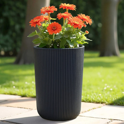 IDEALIST™ 36cm Tall Planter, Ribbed Black Reinforced Stone Cylinder ...