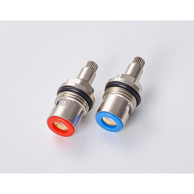 Iflo Basin Tap Ceramic Disc Valve 1/2" 533183