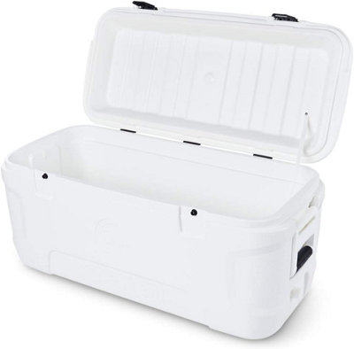 Igloo Marine 150 QT Large Size Cool Box | DIY at B&Q