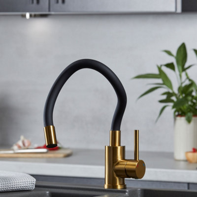 iivela Modena Gold Single Lever Flexi Hose Kitchen Tap