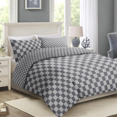 Imperial Rooms Super King Duvet Set Reversible Printed Bedding Sets ...