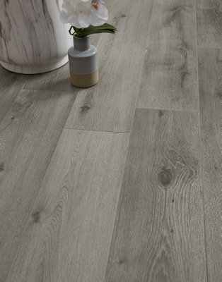 Impero Ravello - 12mm Laminate Flooring - Driftwood Grey Oak. 1.45m² Pack