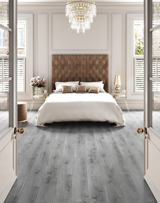 Rhino fitted wardrobes store