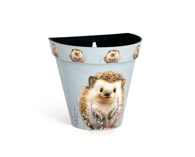 Indoor Outdoor Zest Wall Pot Hedgehog