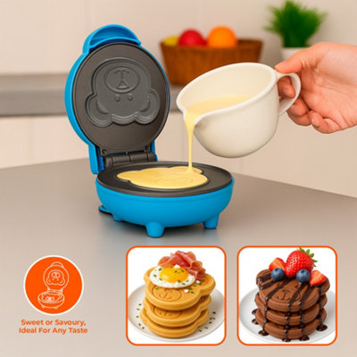 Innoteck Kitchen Pro Bear-Shaped Waffle Maker - Blue
