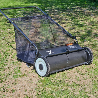 IRON OX 26" (66CM) PUSH LAWN SWEEPER - MANUAL LEAF & GRASS COLLECTOR ...